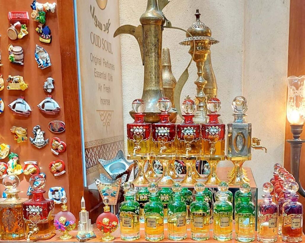Dubai souvenirs and impressive Dubai souks - Natania Travel