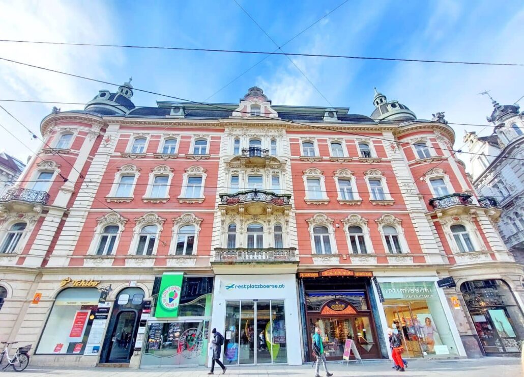 Graz – explore the charming Austrian town - Natania Travel