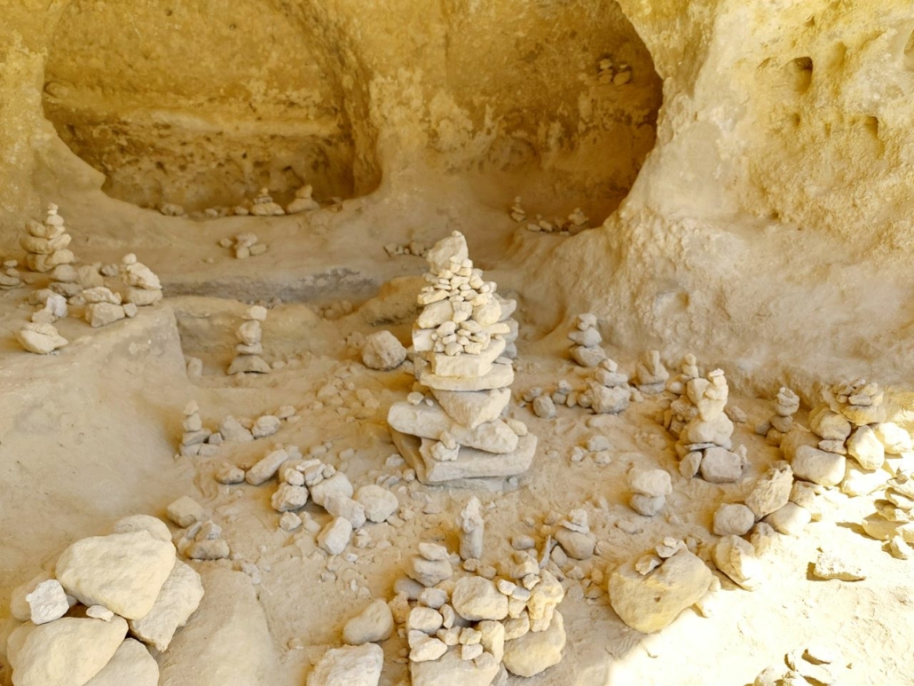 Matala Caves, a former hippie paradise - Natania Travel